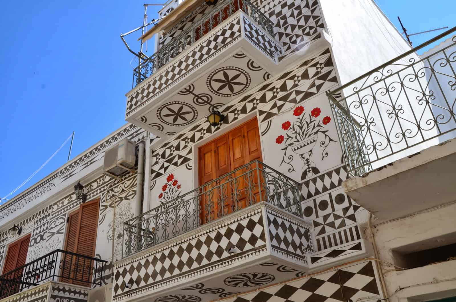 Pyrgi (Medieval Village in Chios, Greece) - Nomadic Niko