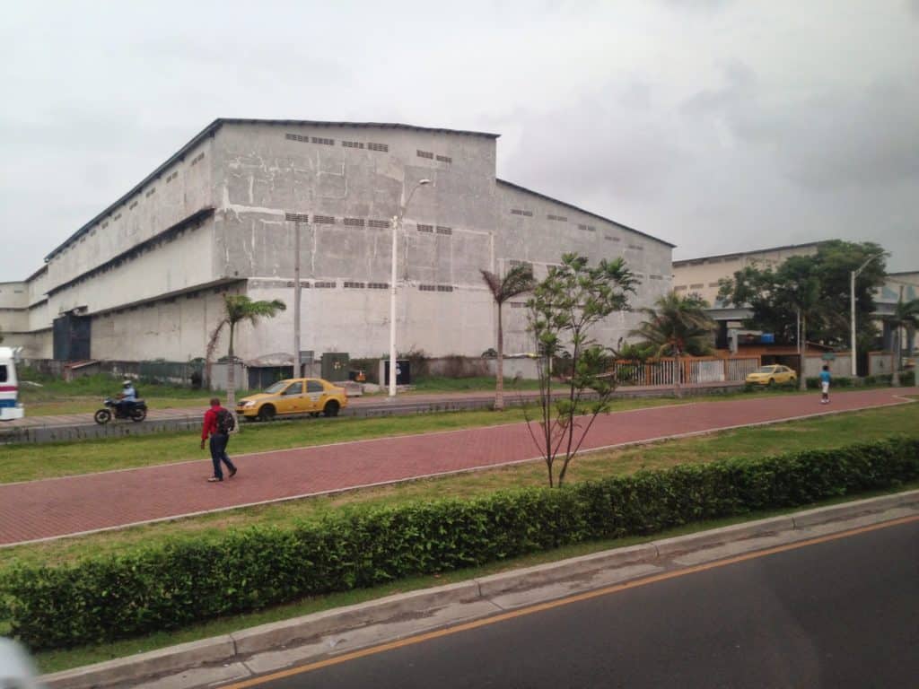 Colón (City in Panamá) - Nomadic Niko