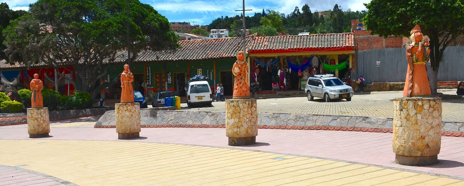 Ráquira: Exploring the Colorful Pottery Capital of Colombia