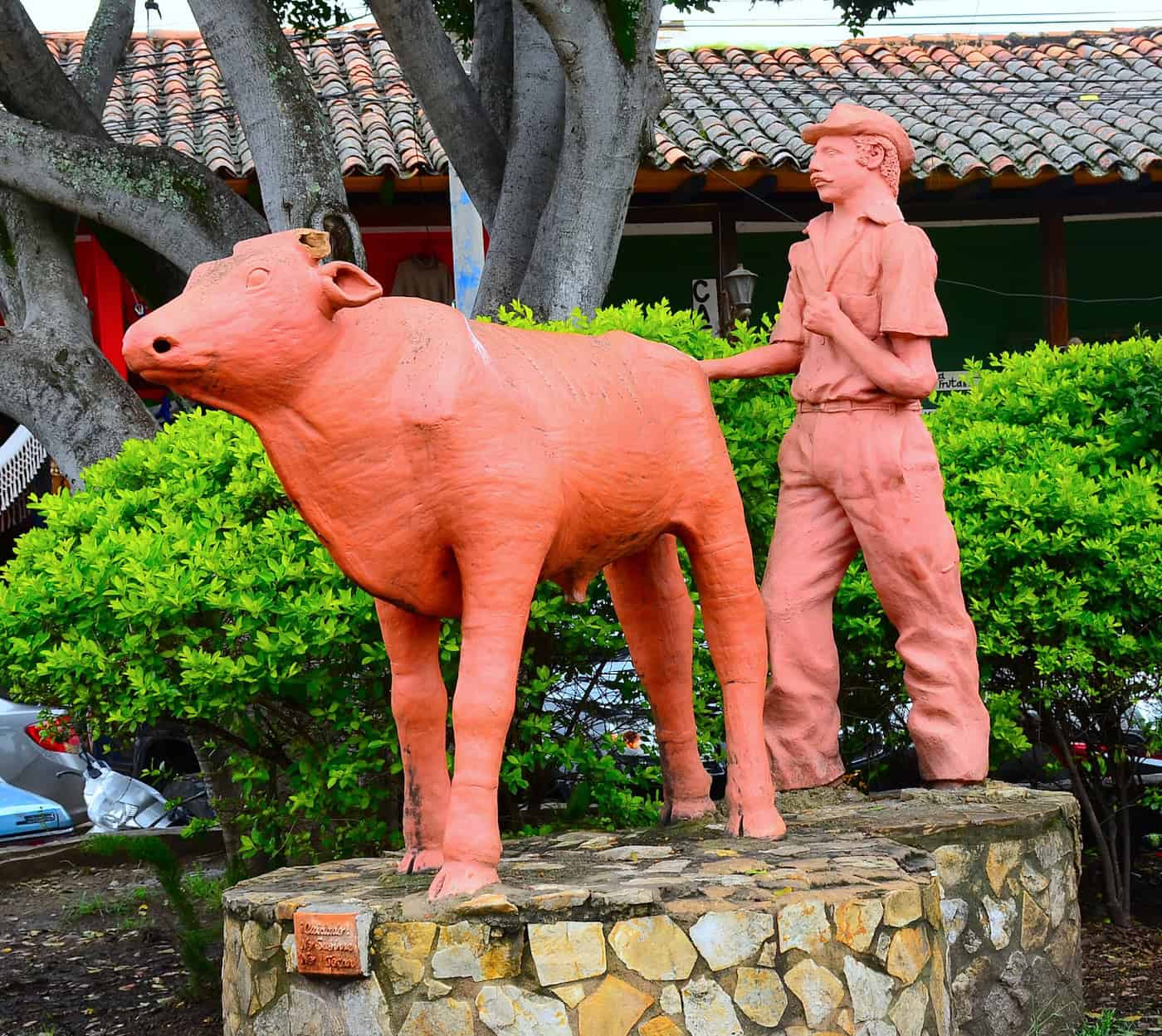 Ráquira: Exploring the Colorful Pottery Capital of Colombia
