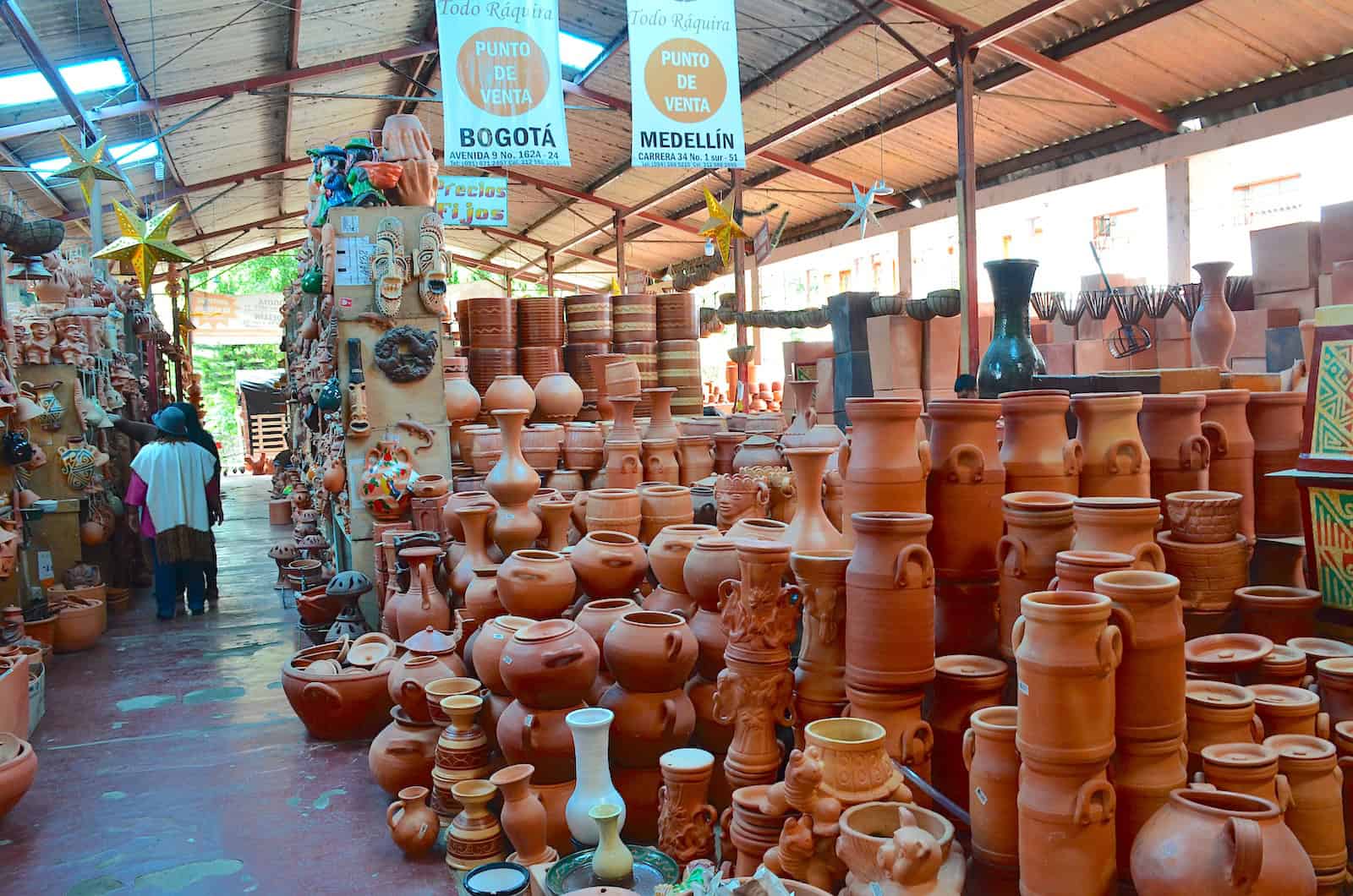 Ráquira: Exploring the Colorful Pottery Capital of Colombia