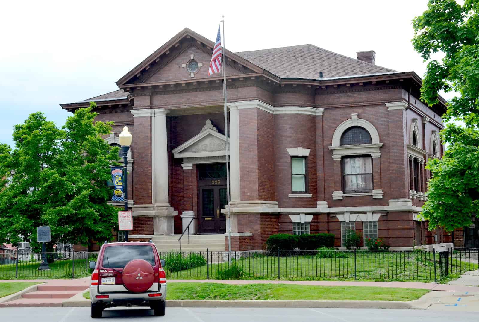 Crown Point: Exploring a Charming City in Northwest Indiana